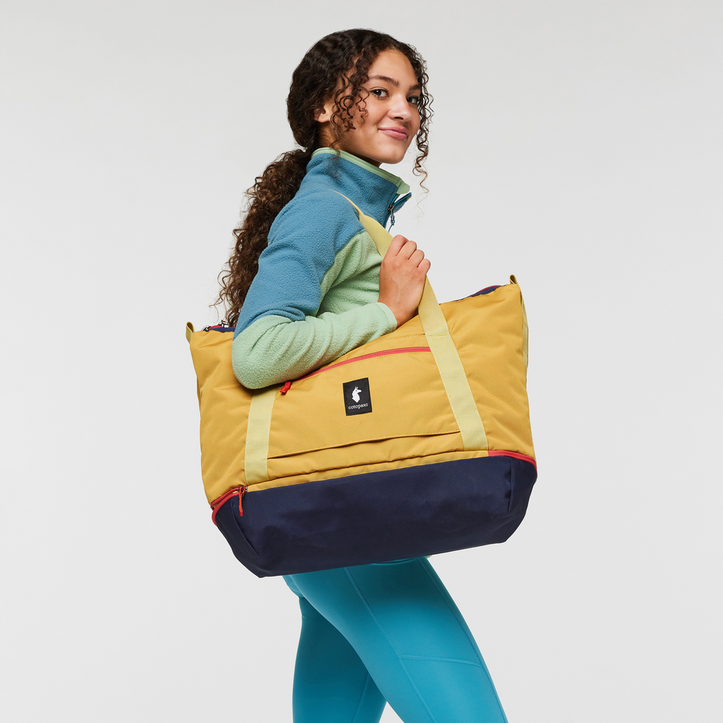 Viaje 35L Weekender Bag - Cada Día – cotopaxi.com.au